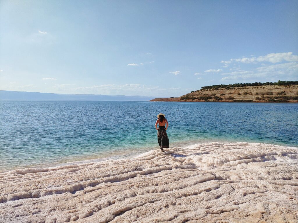Disfrutando del Mar Muerto en Jordania - OnMyWall